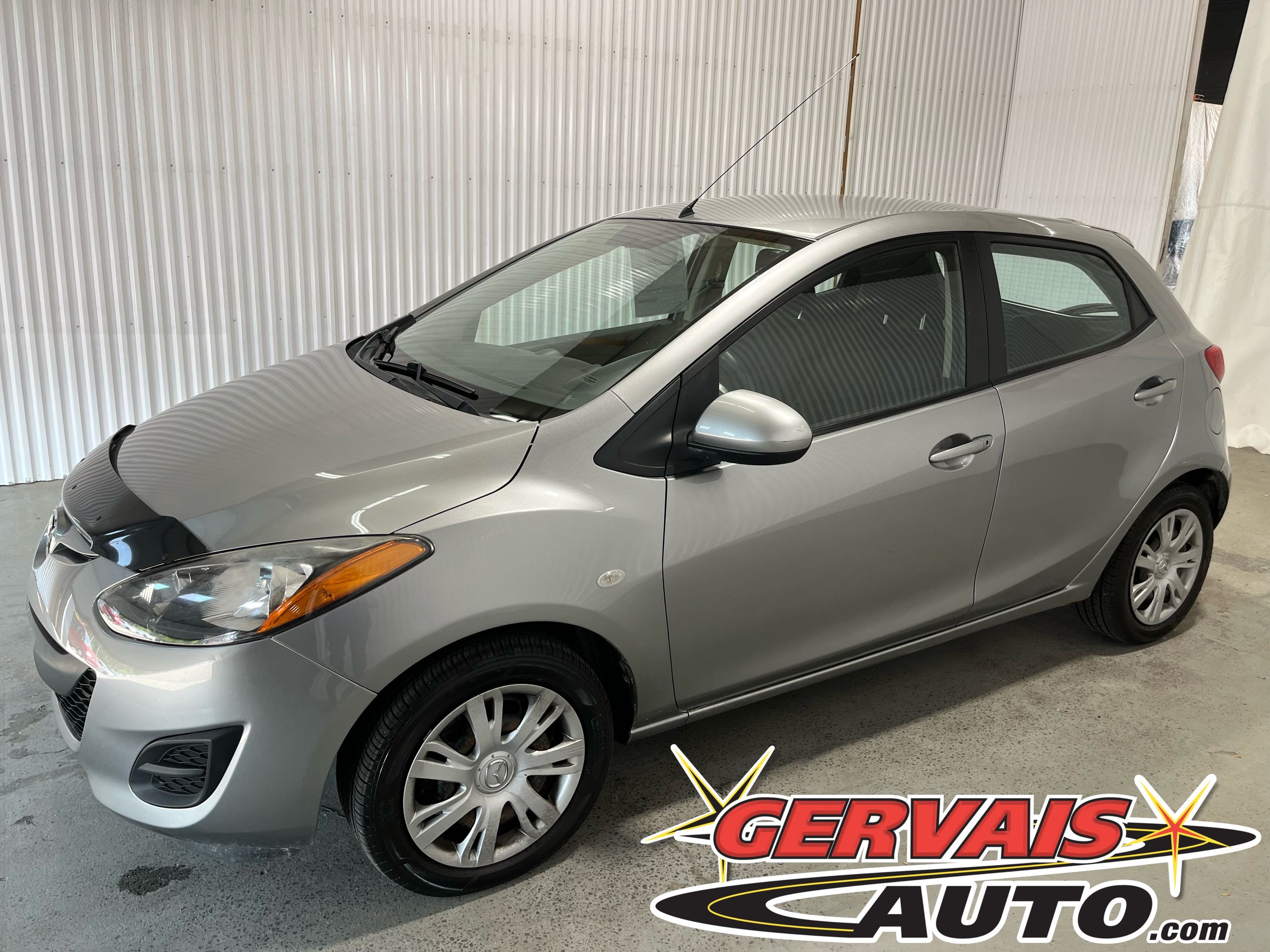 2012 Mazda Mazda2 GX A/C Groupe Électrique d'occasion à vendre à ...