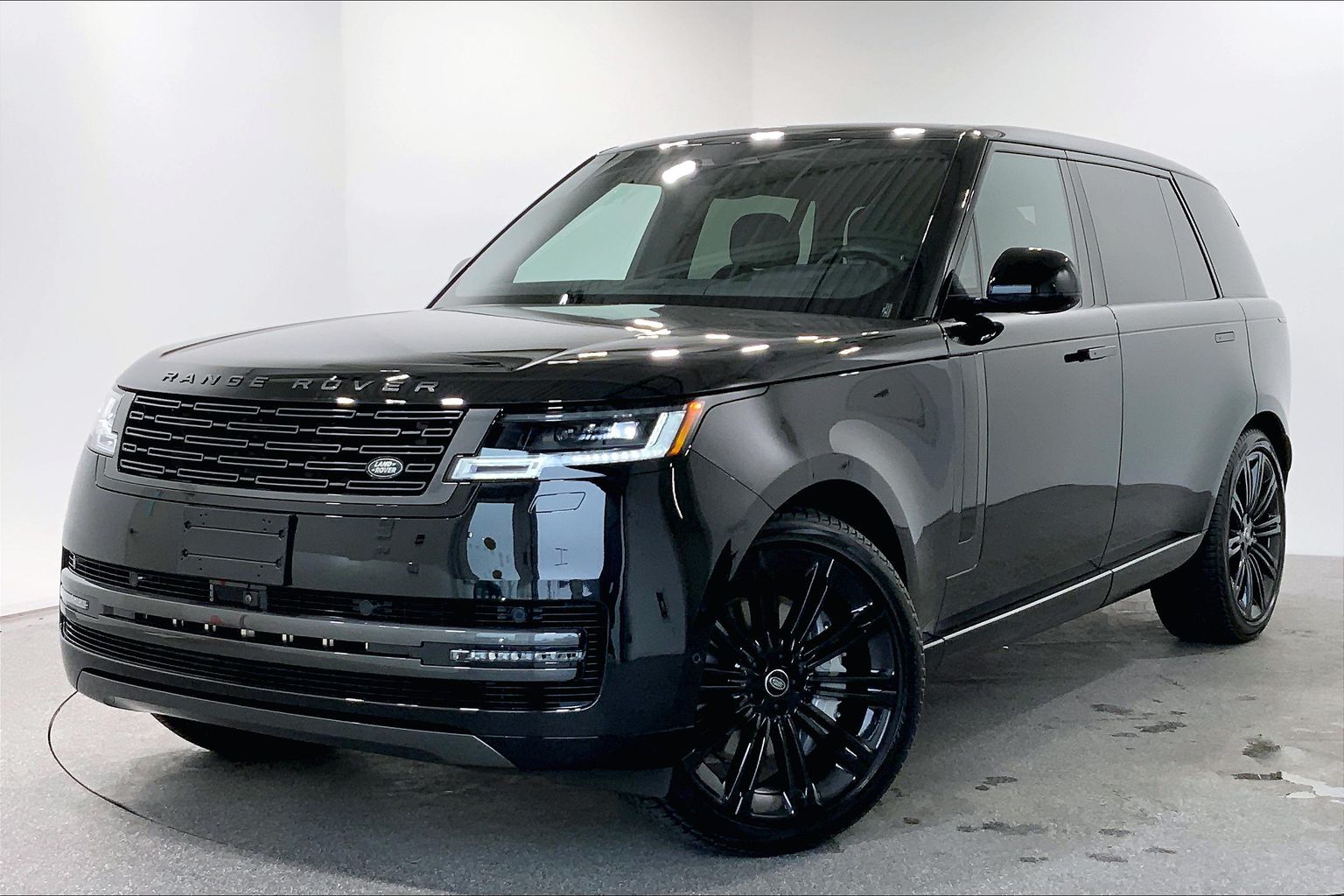 Land Rover Langley in Langley | 2024 NEW RANGE ROVER P530 SE LWB 7-SEAT #17RRGR36820