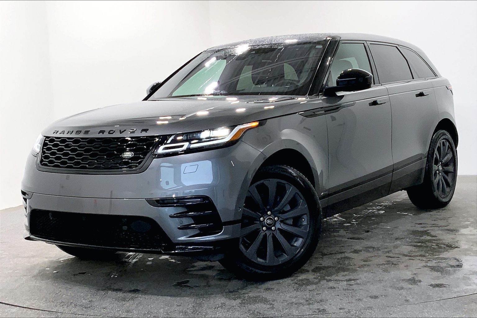 Land Rover Langley in Langley | 2018 Range Rover Velar D180 SE R ...