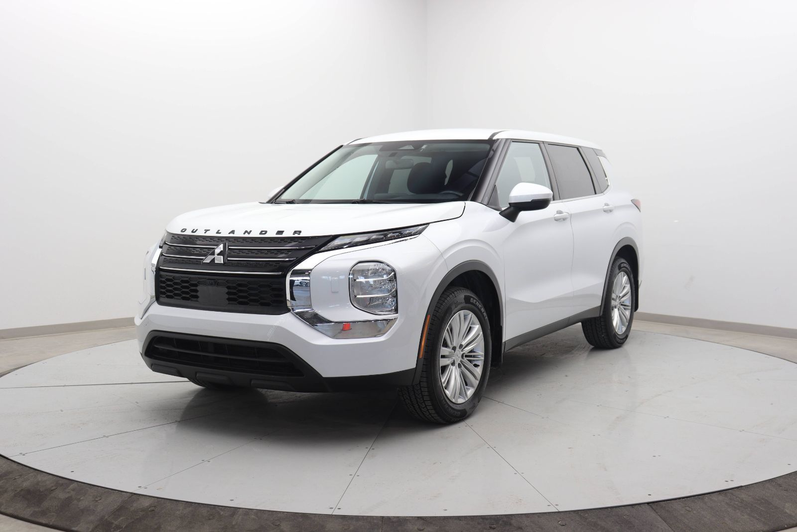 Arnold Chevrolet Buick GMC | Mitsubishi Outlander ES 2022 #I40482