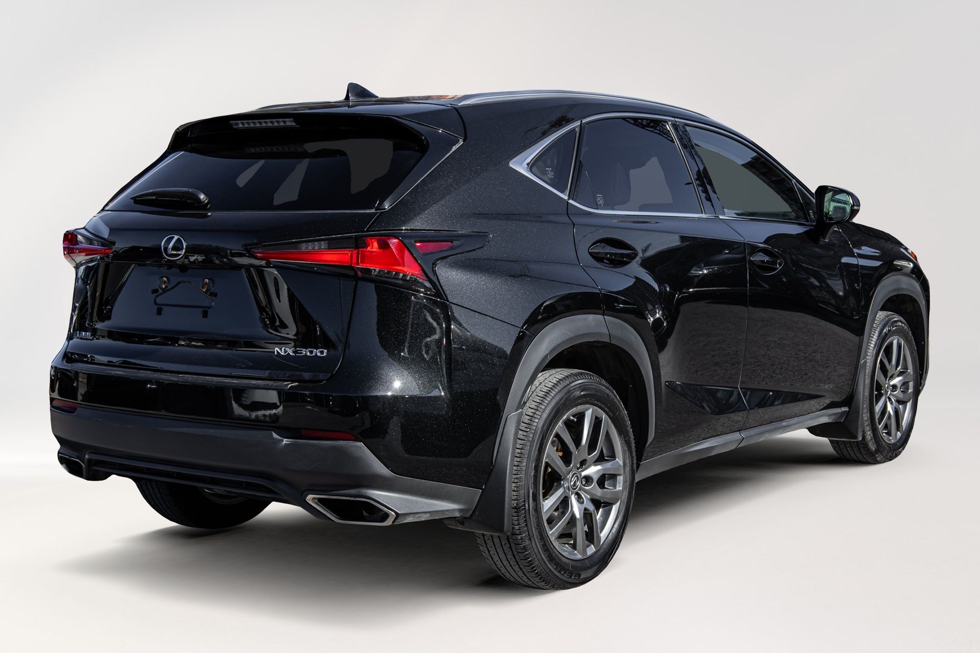 Lexus Laval | Lexus NX 300 PREMIUM / CAMERA / TOIT OUVRANT / CUIR 2021 ...