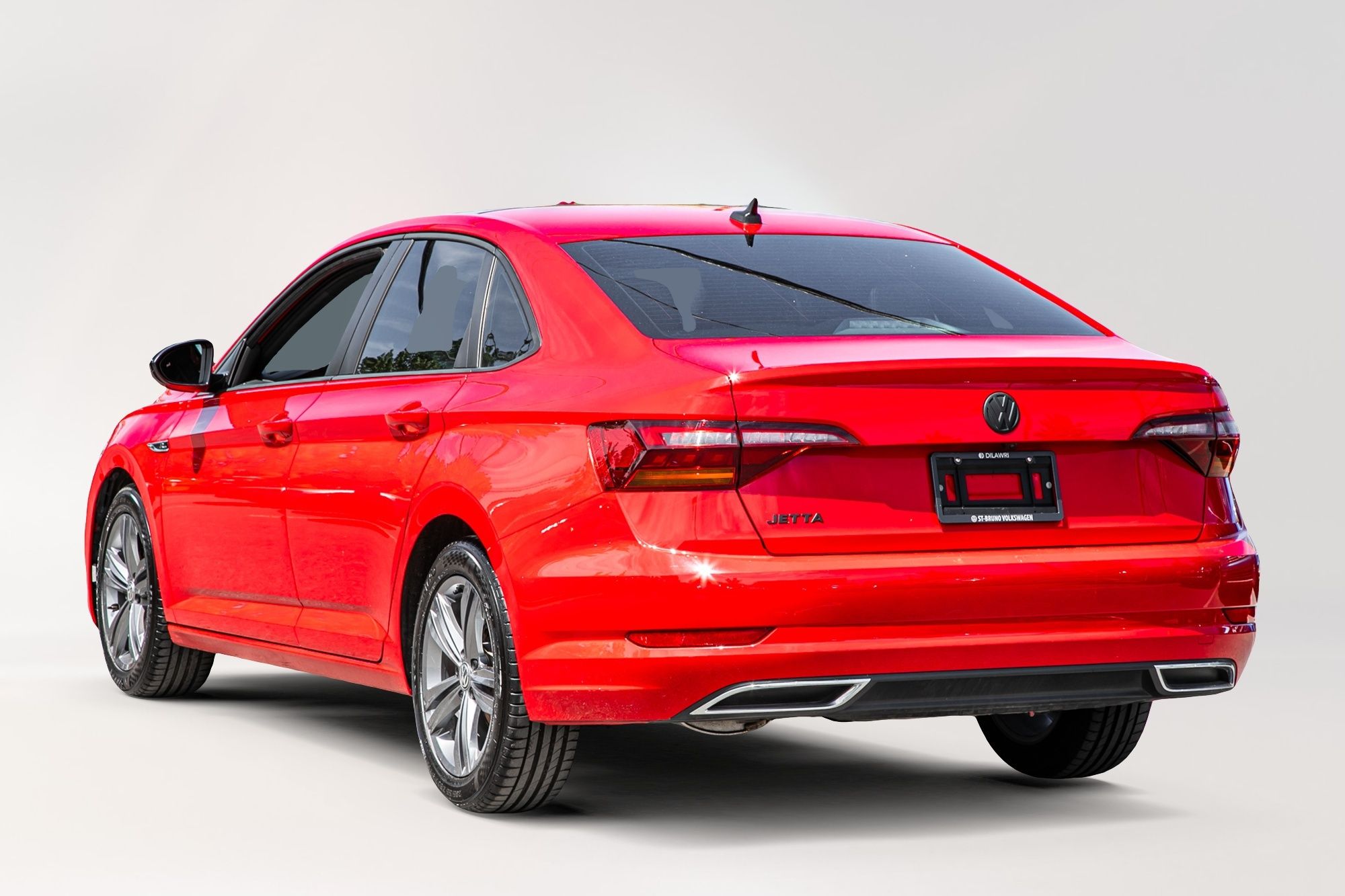 St-Bruno Volkswagen | Volkswagen Jetta Highline R-Line | Toit ouvrant ...