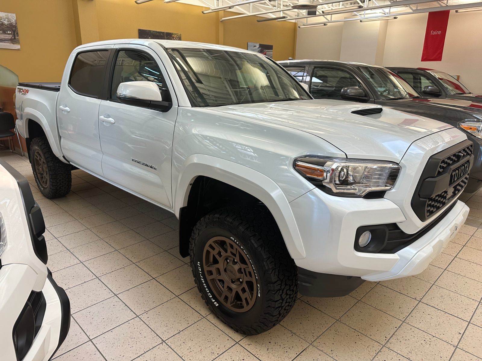 Toyota Tacoma TRD SPORT PREMIUM 2023 | #230014ZZ | Chassé Toyota à Montréal