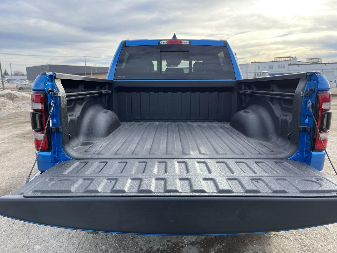 Regina Nissan | 2022 Ram RAM 1500 Crew Cab 4x4 (dt) Sport SWB