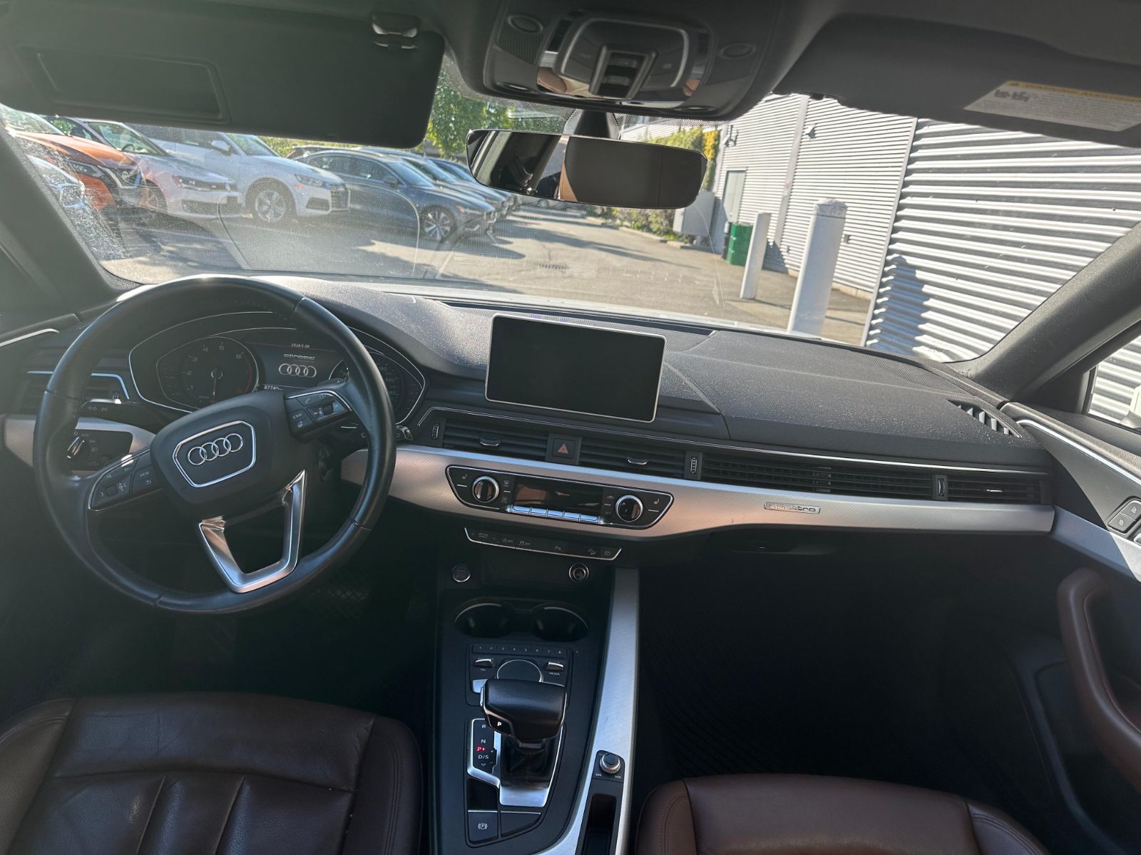 White Rock Honda | 2018 Audi A4 allroad 2.0T Progressiv quattro 7sp S tronic | #V1170127A