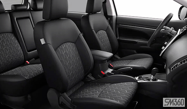 St-Eustache Mitsubishi in Saint-Eustache | The 2024 RVR ES FWD