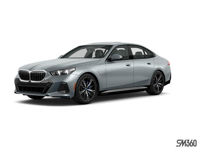 BMW Aurora | The 2025 5 Series Sedan PHEV 550E XDRIVE