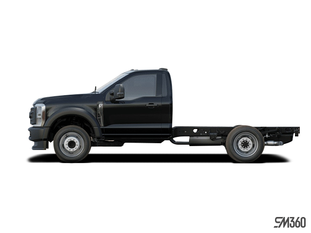 Suburban Motors | The 2025 FORD Super Duty F-550 Chassis Cab XL in Victoria