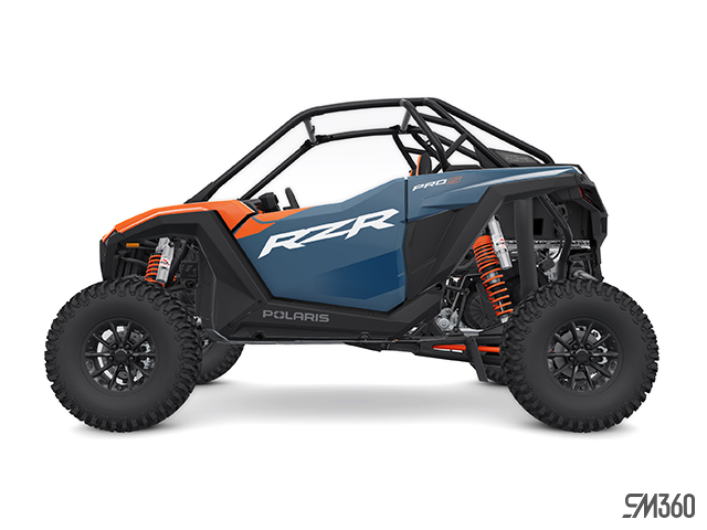 2025 PRO S Premium - Starting at $40,369 | Gobeil Équipement Dolbeau ...