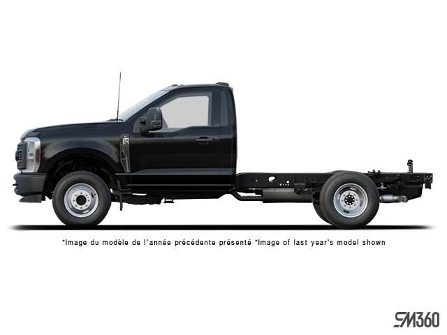 Le Ford F-350 drw chassis cab XL 2026 | Chartrand Ford à Laval