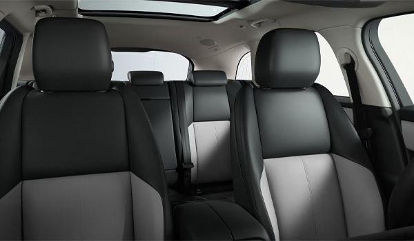 2026 Range Rover Velar Dynamic SE - Starting at 70742.95 | Land Rover ...