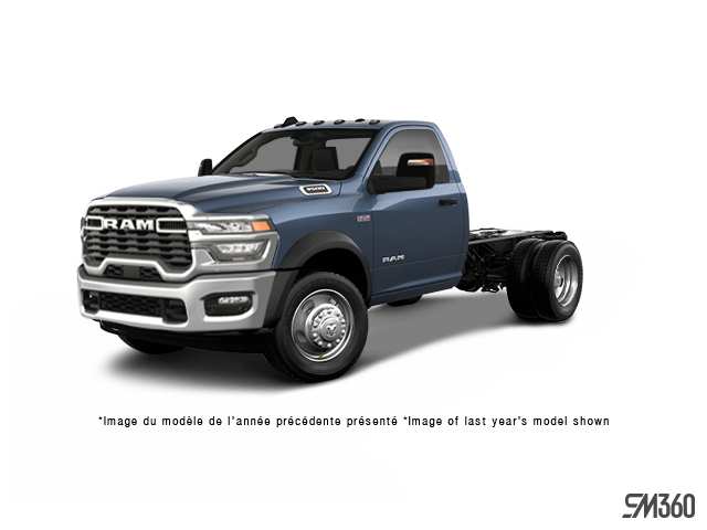 The 2026 RAM Chassis Cab 4500 Big Horn | Elite Chrysler in Sherbrooke