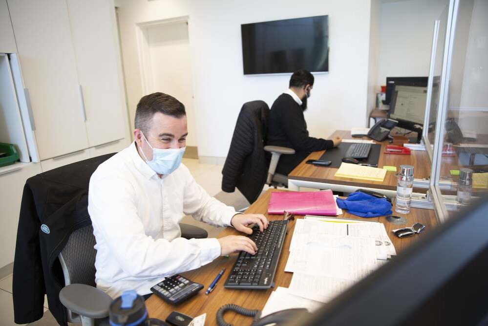 Decarie Motors | New and Pre-Owned Luxury Cars in Montreal