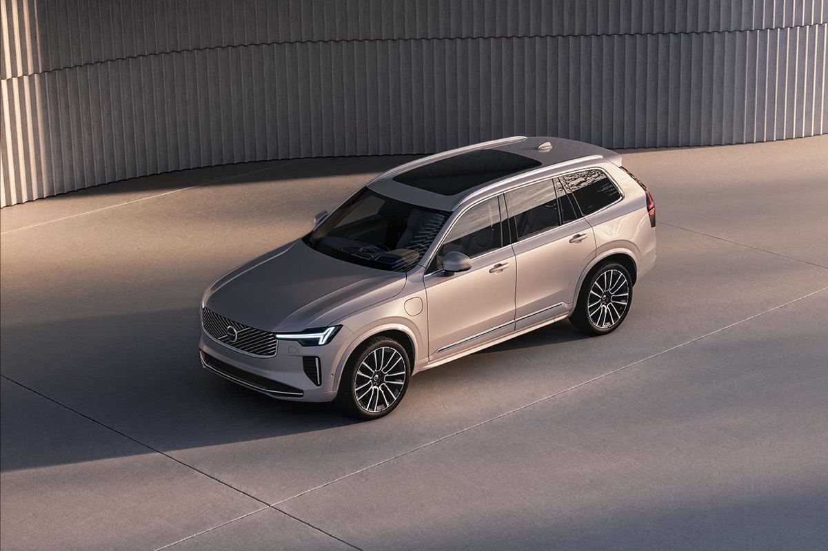 New XC90 Range | 2025.5 XC90 and XC90 plug-in hybrid |Volvo Cars Toronto