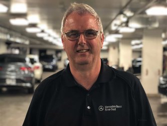 Meet our team | Mercedes-Benz Rive-Sud