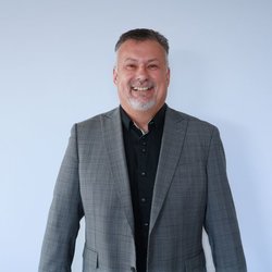 Mercedes-Benz de Sherbrooke | Meet our team.