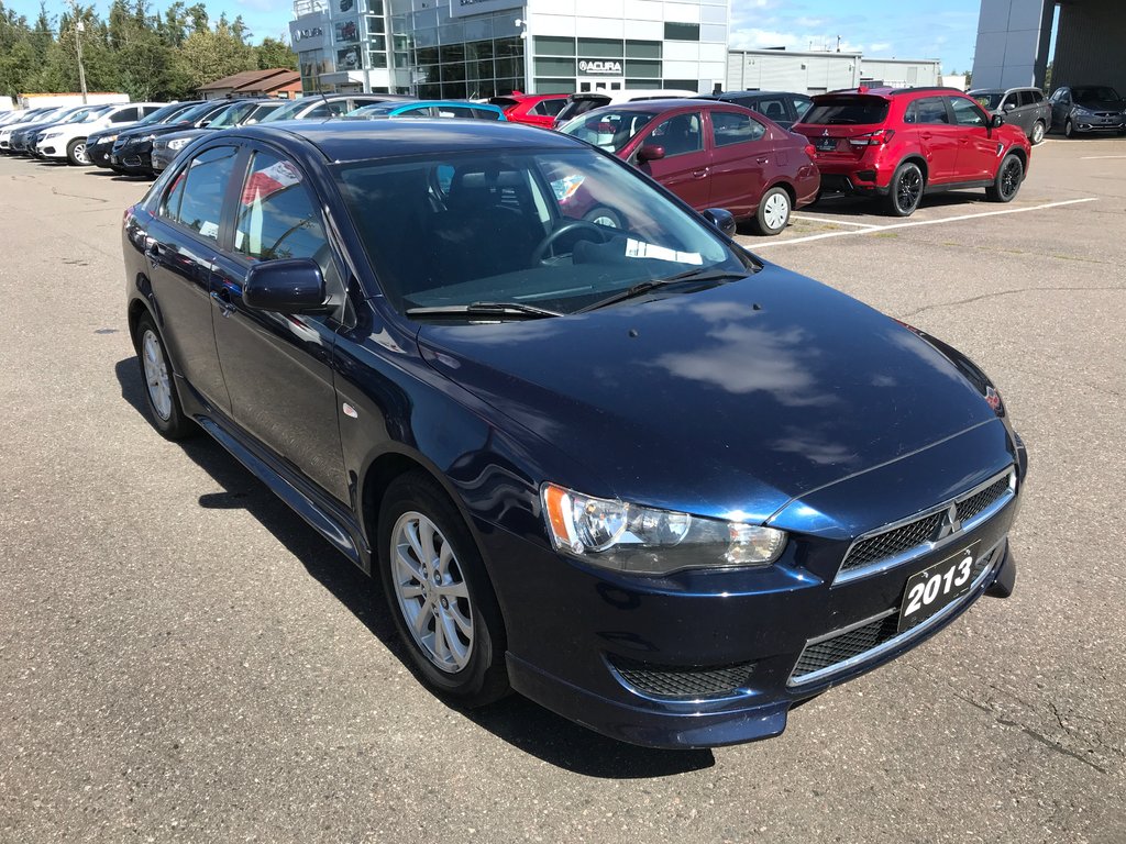 Balmoral Park Acura | 2013 Mitsubishi Lancer Sportback SE | #Z2470A