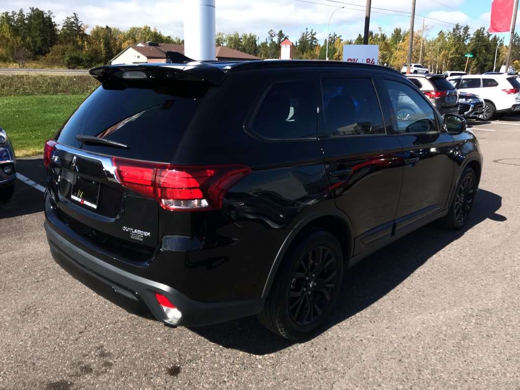 Balmoral Park Acura | 2019 Mitsubishi Outlander 2019 Mitsubishi ...