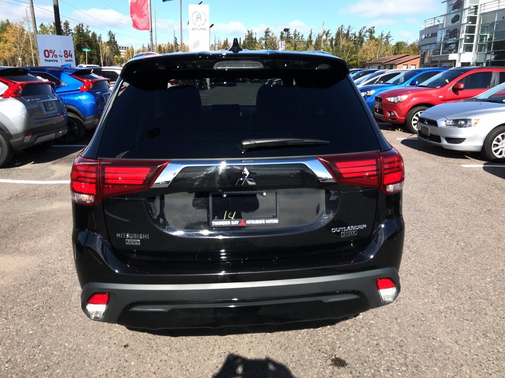 Balmoral Park Acura | 2019 Mitsubishi Outlander 2019 Mitsubishi ...