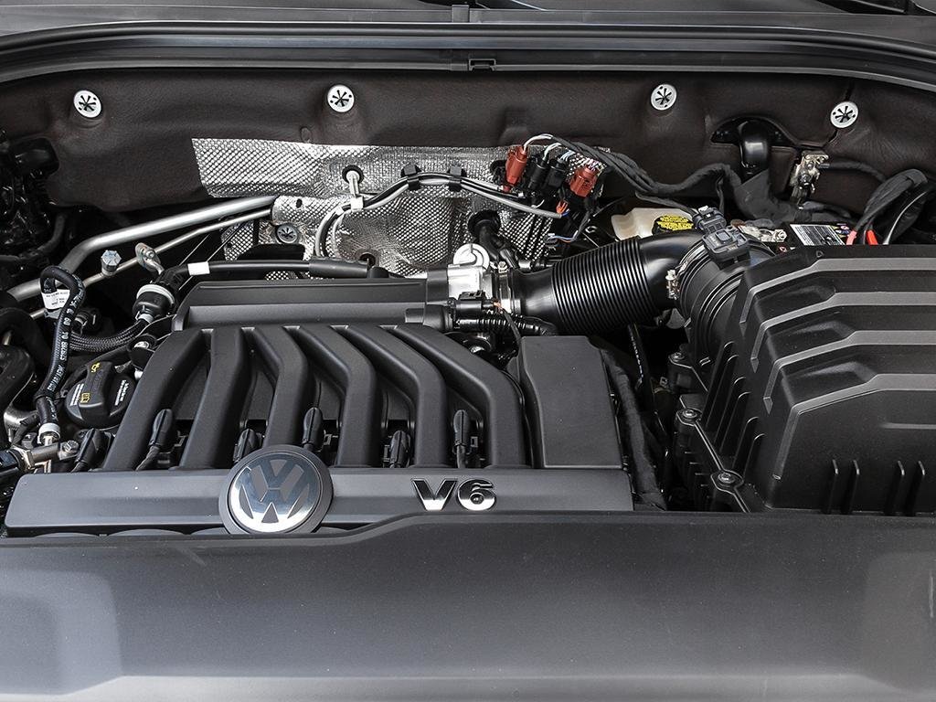 Barrie Volkswagen | 2019 Volkswagen Atlas Highline 3.6L 8sp at w/Tip ...