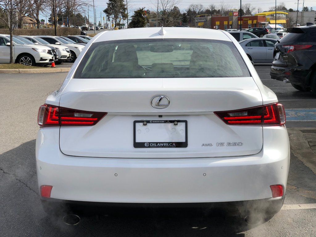 Markham Acura | 2014 Lexus IS250 AWD 6A Luxury Package | #D3724B