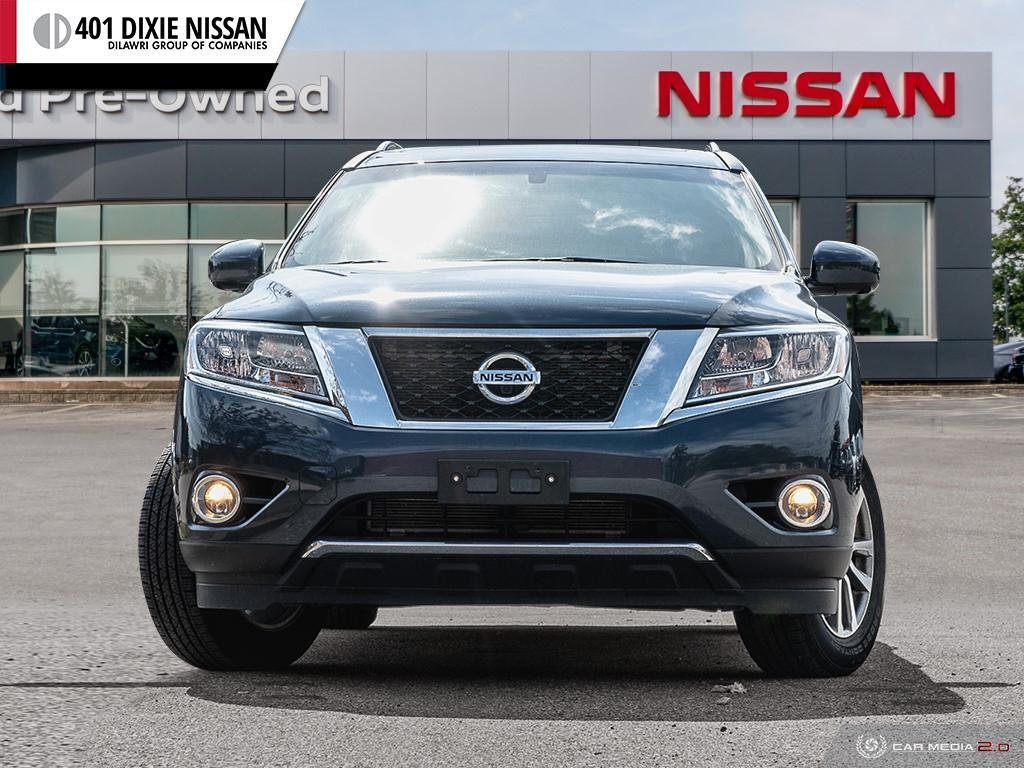 401 Dixie Nissan in Mississauga | 2015 Nissan Pathfinder SL V6 4x4 at