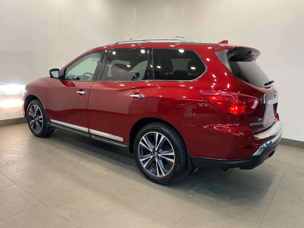 Regina Acura | 2019 Nissan Pathfinder Platinum V6 4x4 at | #8D538