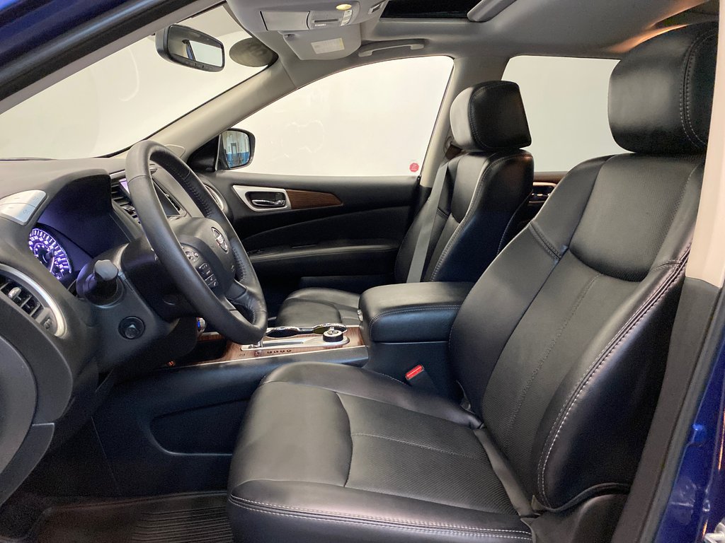 Triple Seven Chrysler | 2019 Nissan Pathfinder Platinum DVD System ...