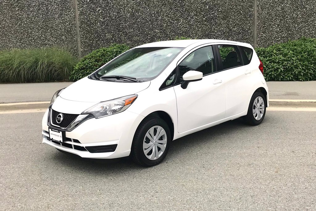 North Vancouver Nissan | 2017 Nissan Versa Note Hatchback 1.6 S 5sp