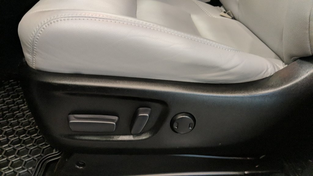 Hyundai of Regina | 2017 Toyota Sienna XLE LTD AWD Big Screen, PWR ...