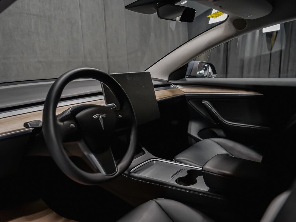 2023 Tesla Model 3 | #OV-P21668A | Volvo Cars Saint-Léonard in Montreal