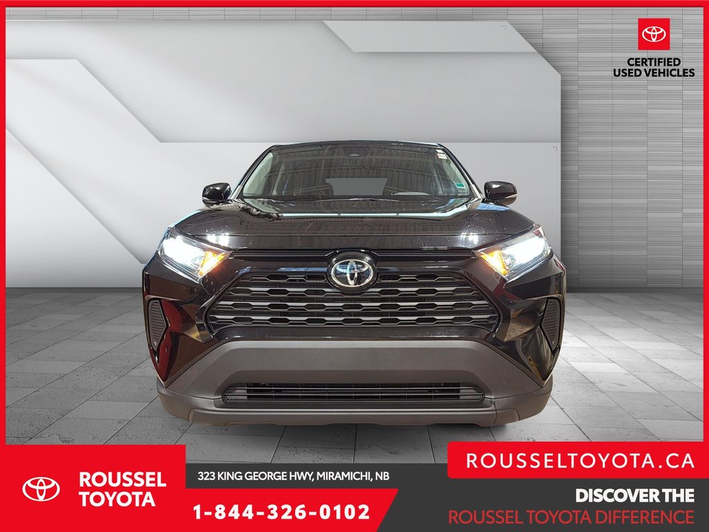 Roussel Toyota in Miramichi | 2022 Toyota RAV4 LE #B19070