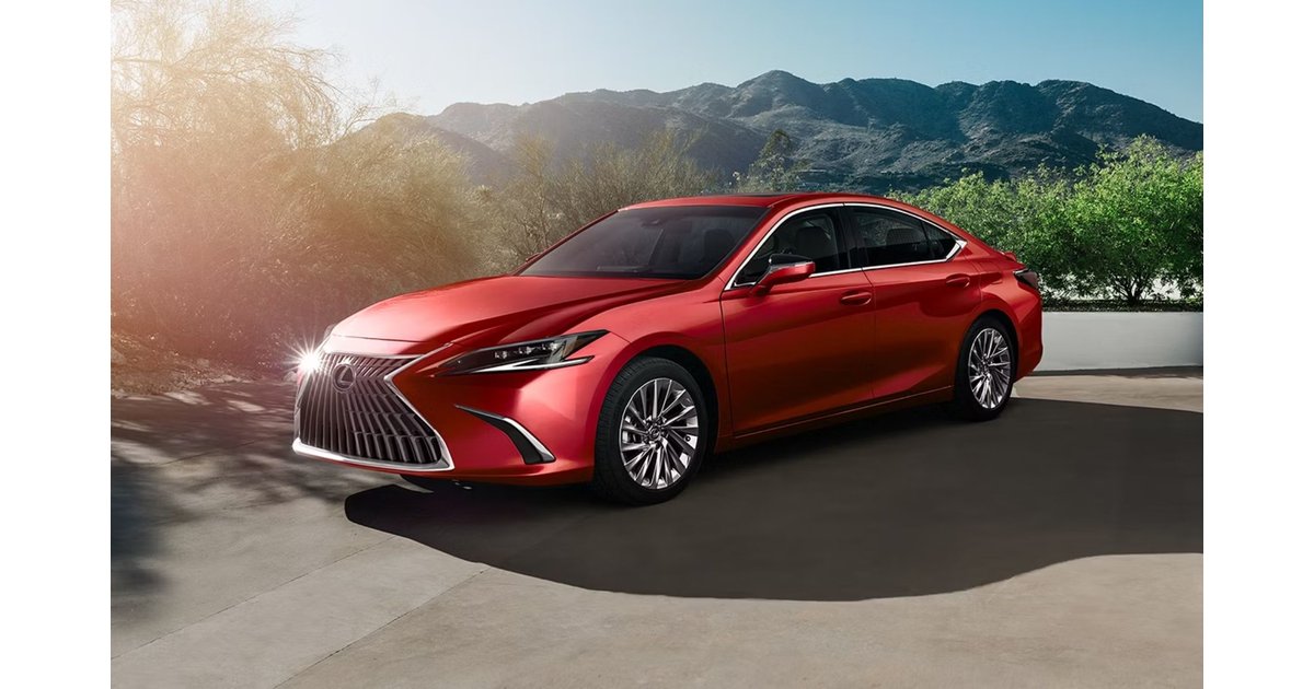 Lexus Laval | Lexus ES Hybrid 2025