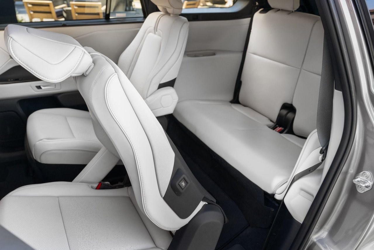 2027 Toyota Highlander Electric | 3-Row EV SUV | Alma Toyota