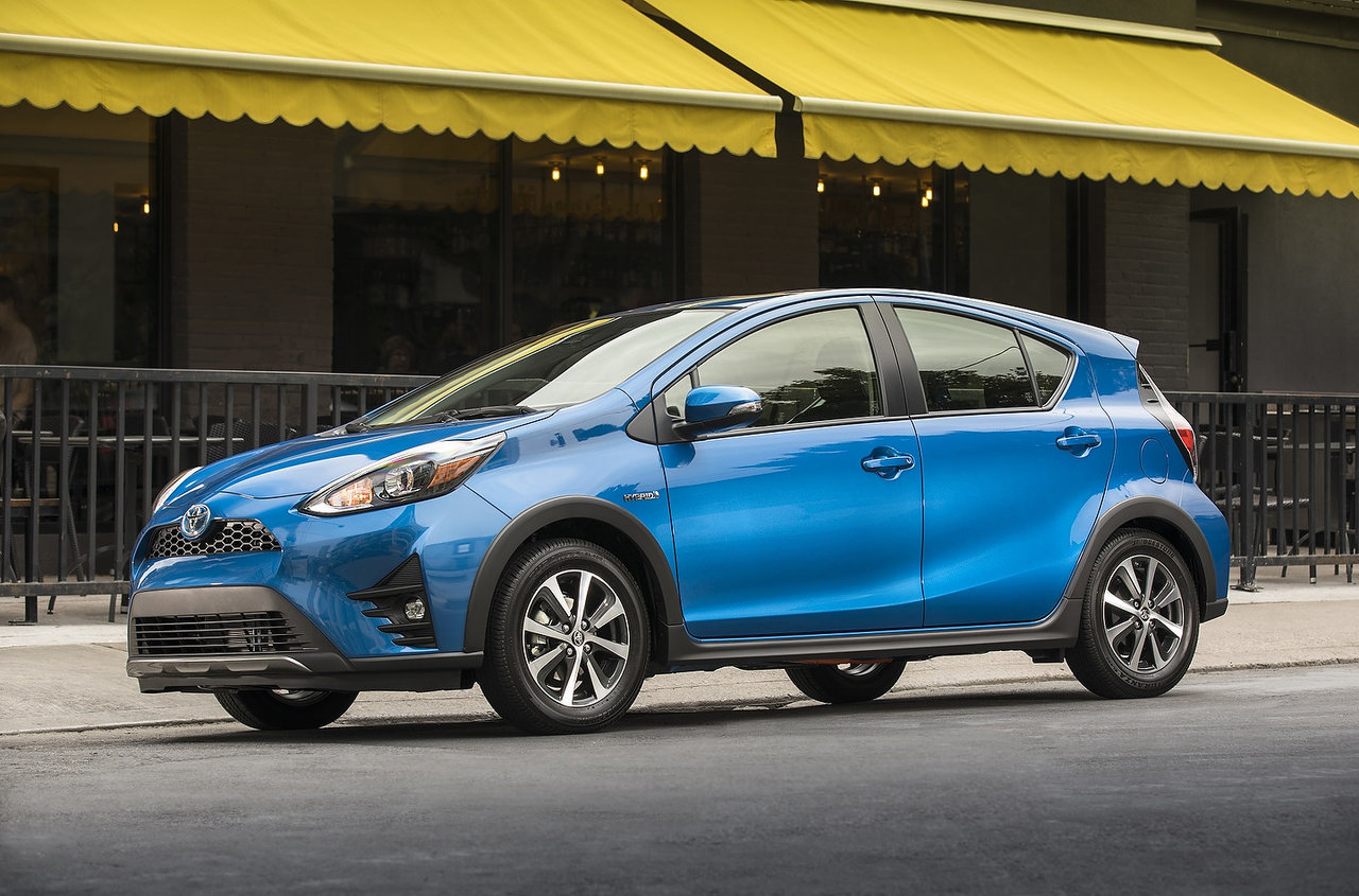 Toyota Unveils the 2019 Prius C | Chassé Toyota in Montréal