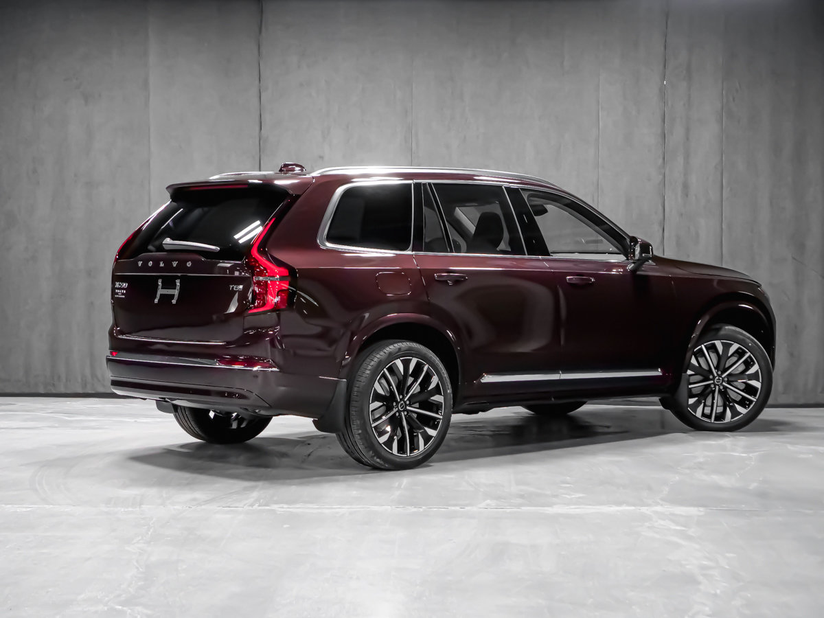 The new Volvo XC90 2025.5 MULBERRY RED METALLIC - Pictures