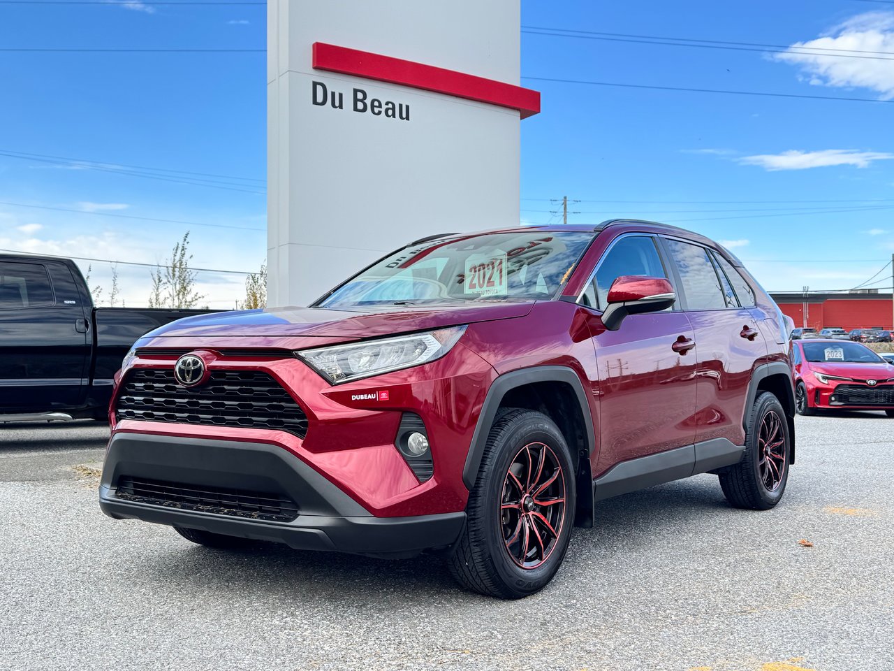 Used 2021 Toyota RAV4 with 44,681 km for sale at Otogo