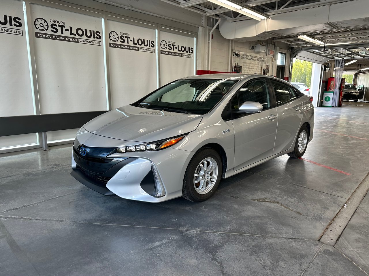 Toyota Prius Prime 2022 usagée de 24 606 km à vendre chez Otogo