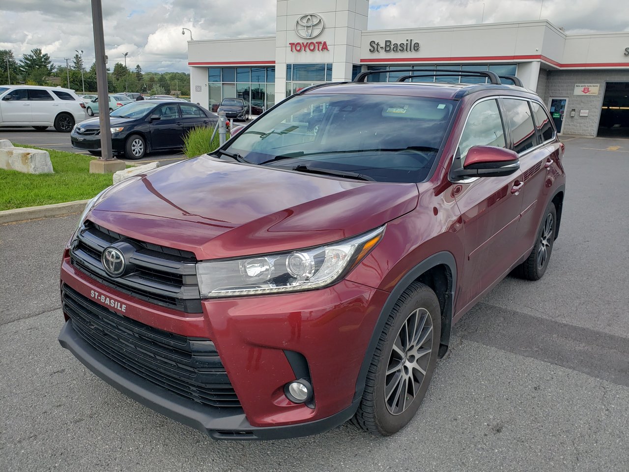 Toyota Highlander usagé et d'occasion à vendre | Otogo