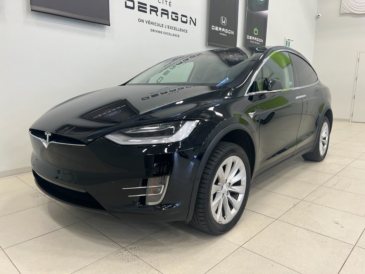 Used and pre-owned 2017 Tesla for sale | Otogo