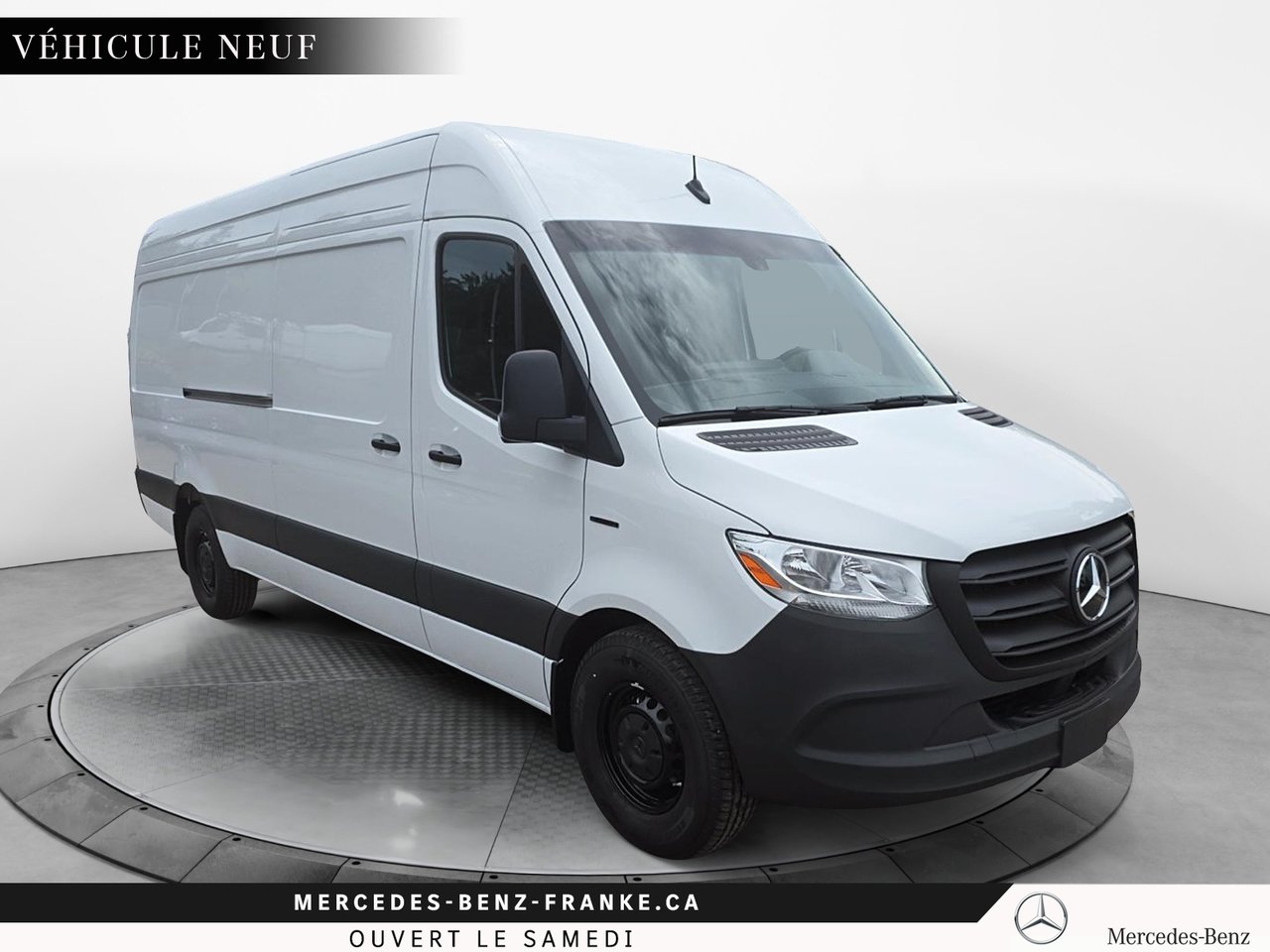 Used 2024 Mercedes-Benz Sprinter with 90 km for sale at Otogo