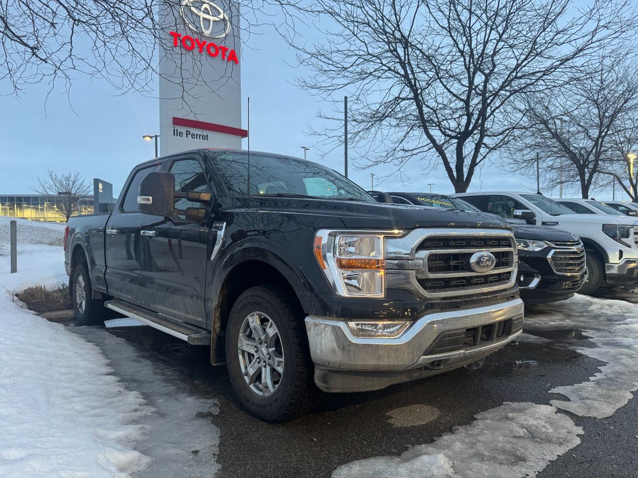 Used 2023 Ford F-150 with 9,066 km for sale at Otogo