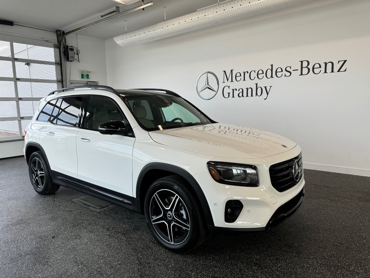 Mercedes-Benz GLB 2025 usagé de 90 km à vendre chez Otogo