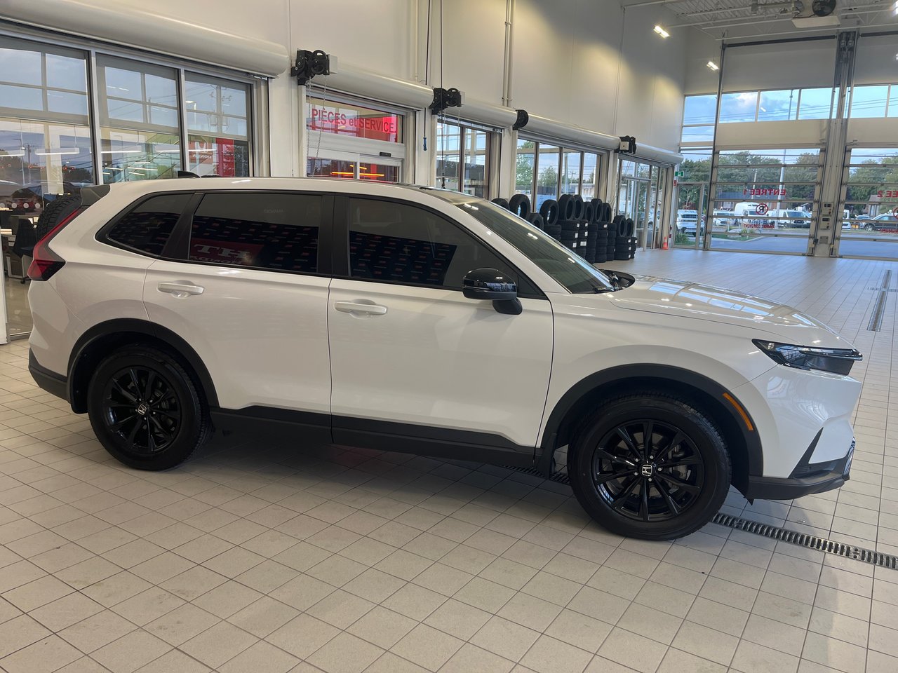 Honda CR-V 2024 usagé de 18 123 km à vendre chez Otogo