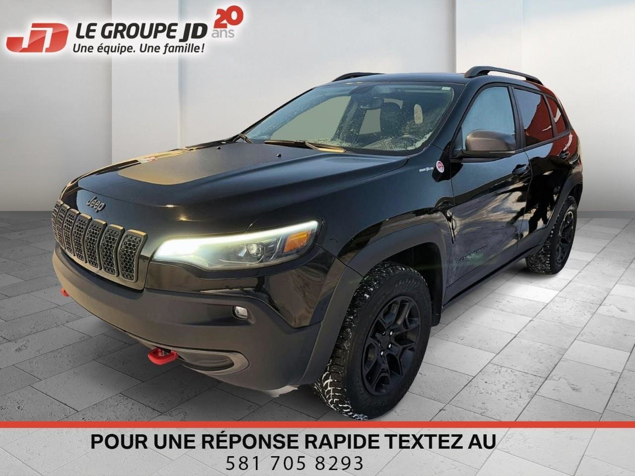 Used 2020 Jeep Cherokee with 41,516 km for sale at Otogo
