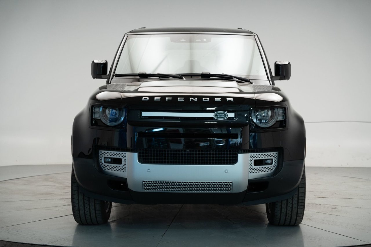 Land Rover Defender 2024 usagé de 12 180 km à vendre chez Otogo