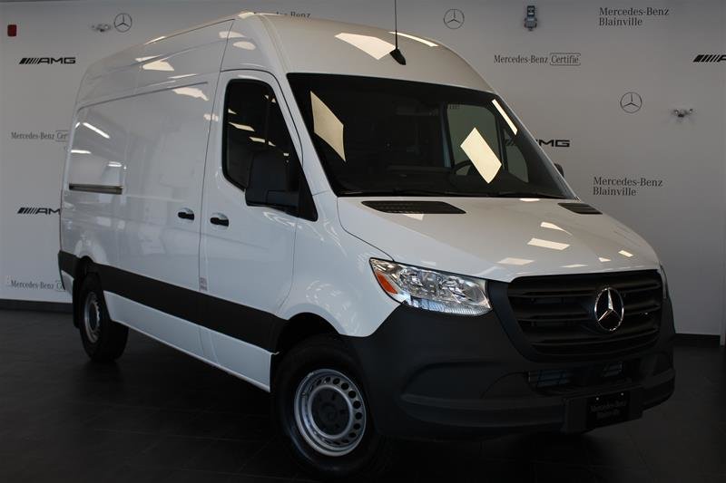 Mercedes-Benz Sprinter Cargo usagé et d’occasion à vendre | Otogo