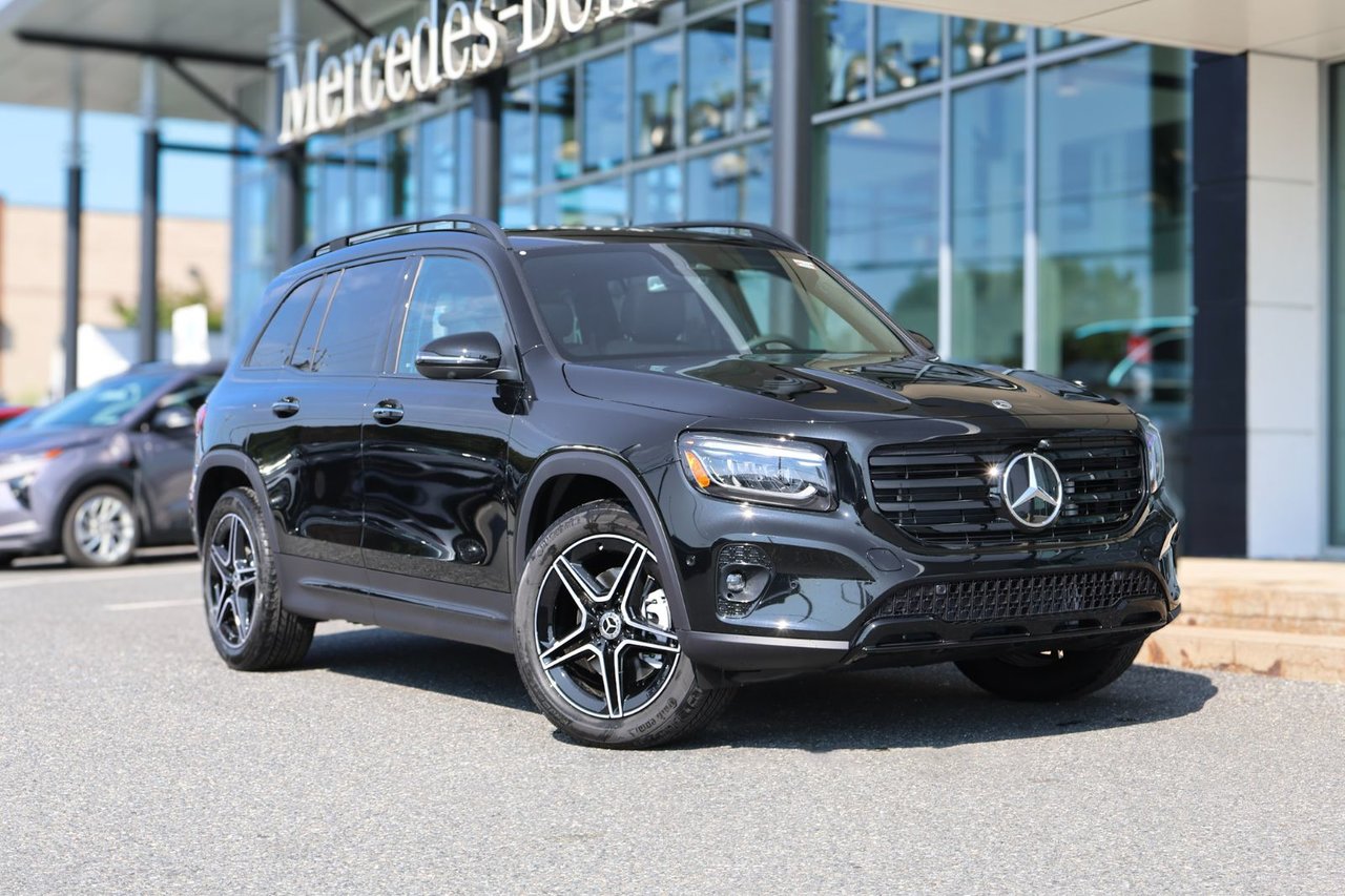 Used 2026 Mercedes-Benz GLB with 90 km for sale at Otogo