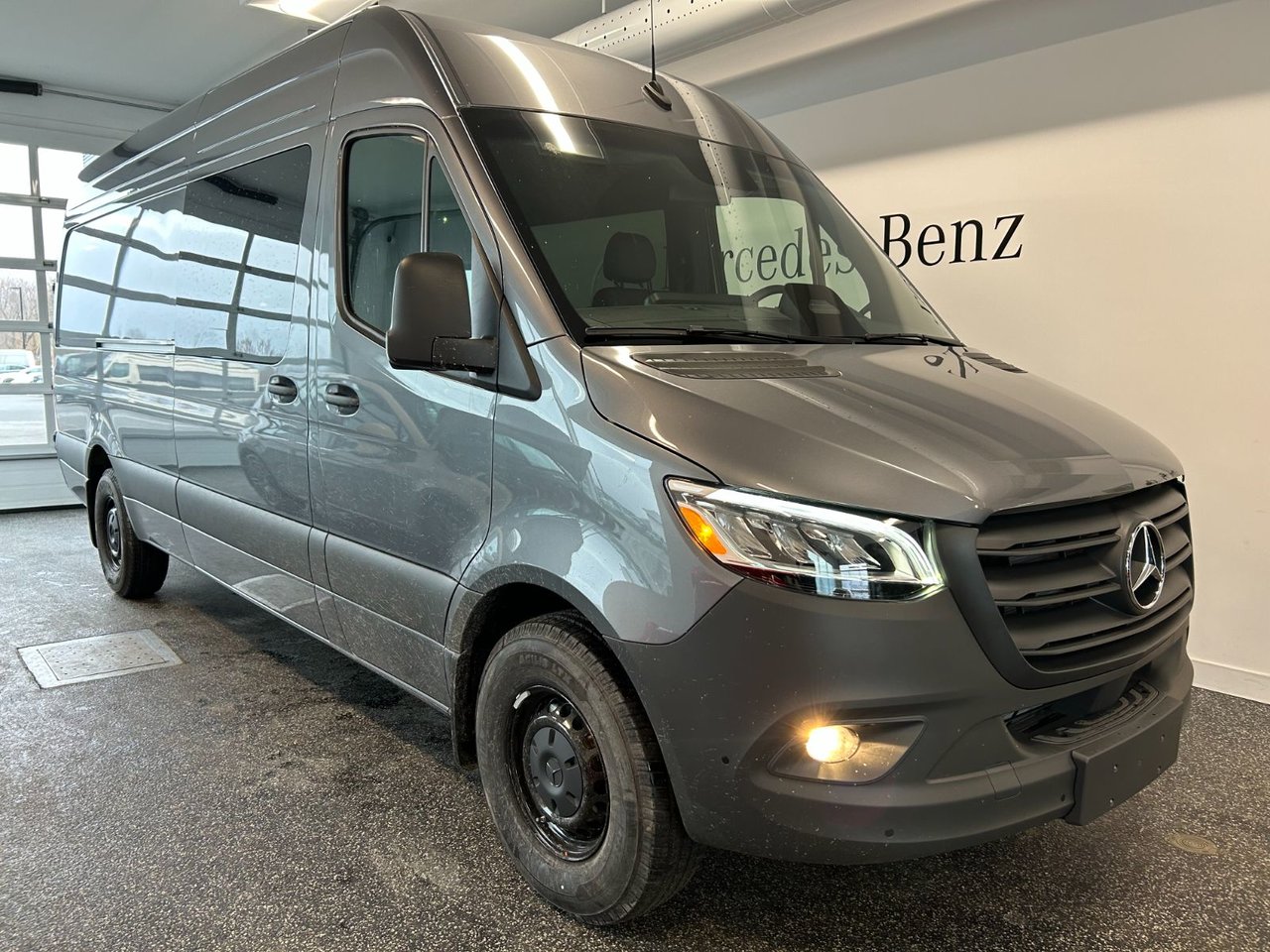 Used 2025 Mercedes-Benz Sprinter with 90 km for sale at Otogo