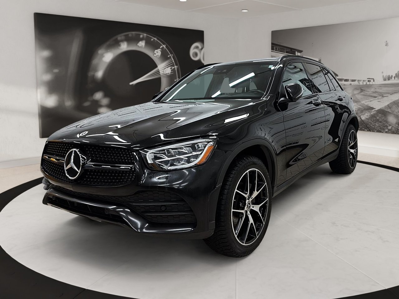 Used 2022 Mercedes-Benz GLC with 72,243 km for sale at Otogo